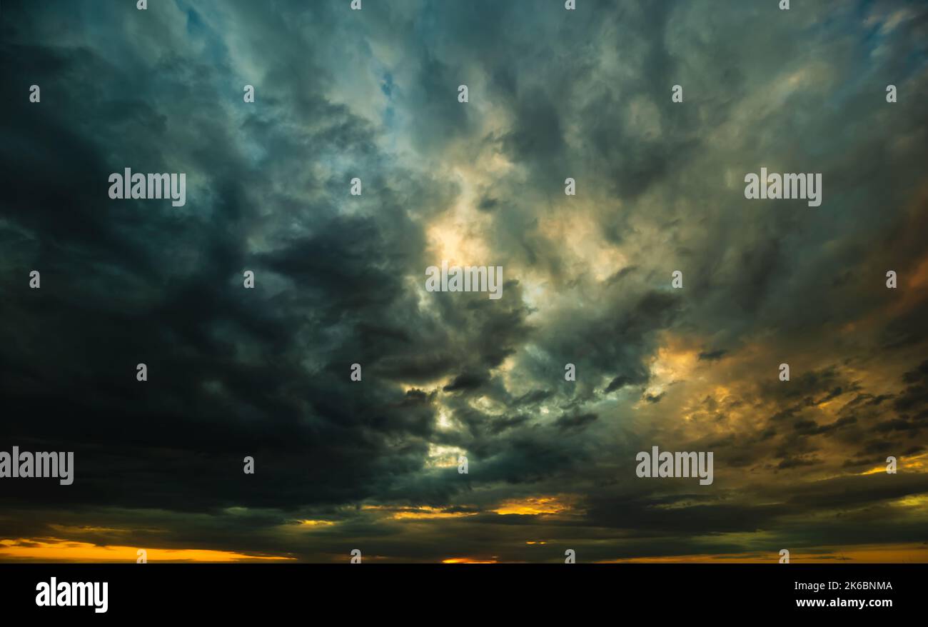 Awesome stormy sunset sky with dramatic colors. Climate background ...