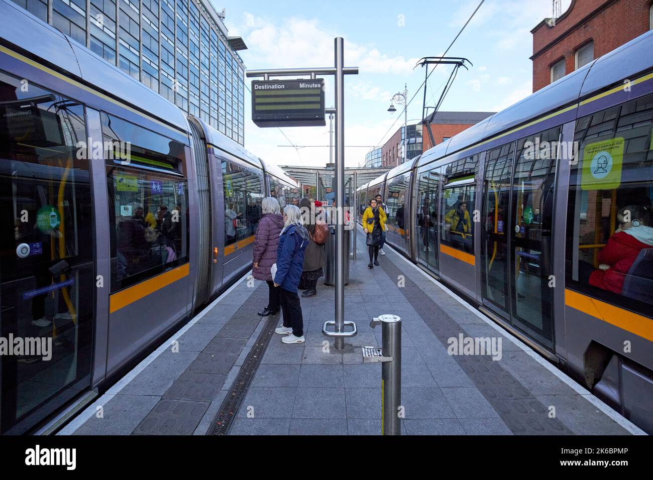 store street luas platform stop dublin republic of ireland Stock Photo ...