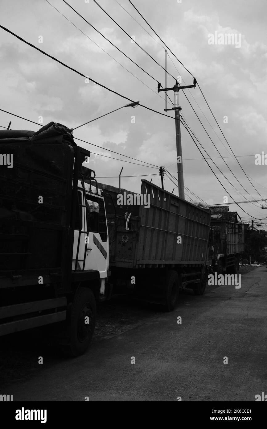 Lorry transport indonesia hi-res stock photography and images - Alamy