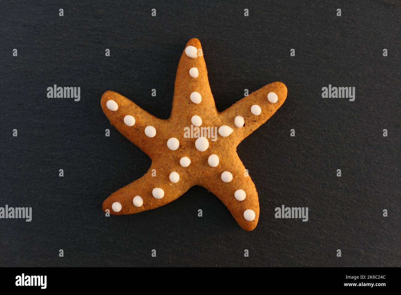 Gingerbread fish hi-res stock photography and images - Alamy