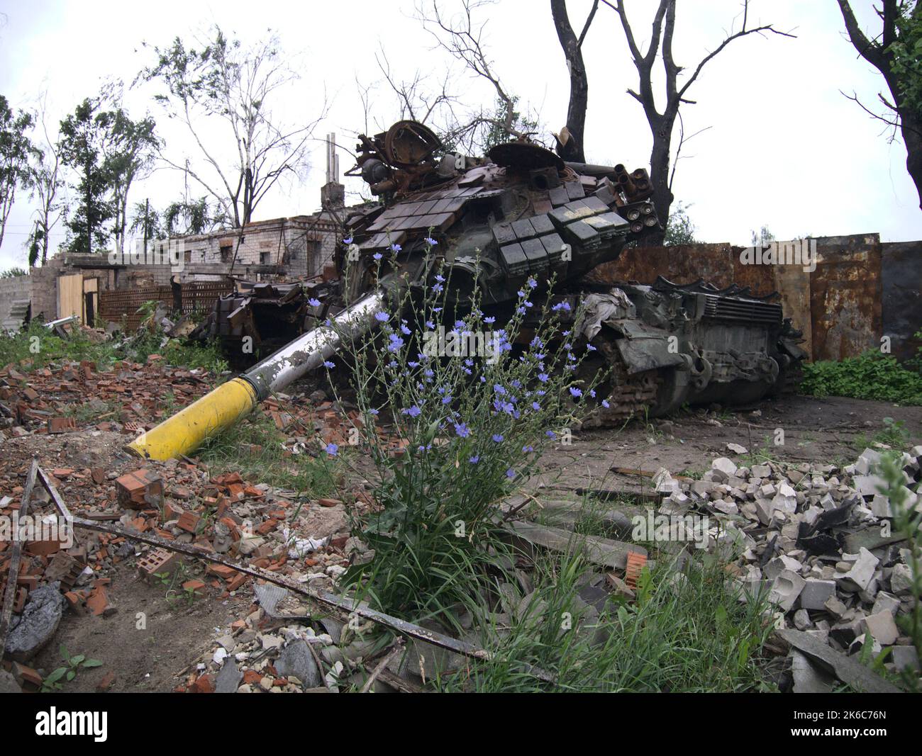 Damage tank hi-res stock photography and images - Alamy