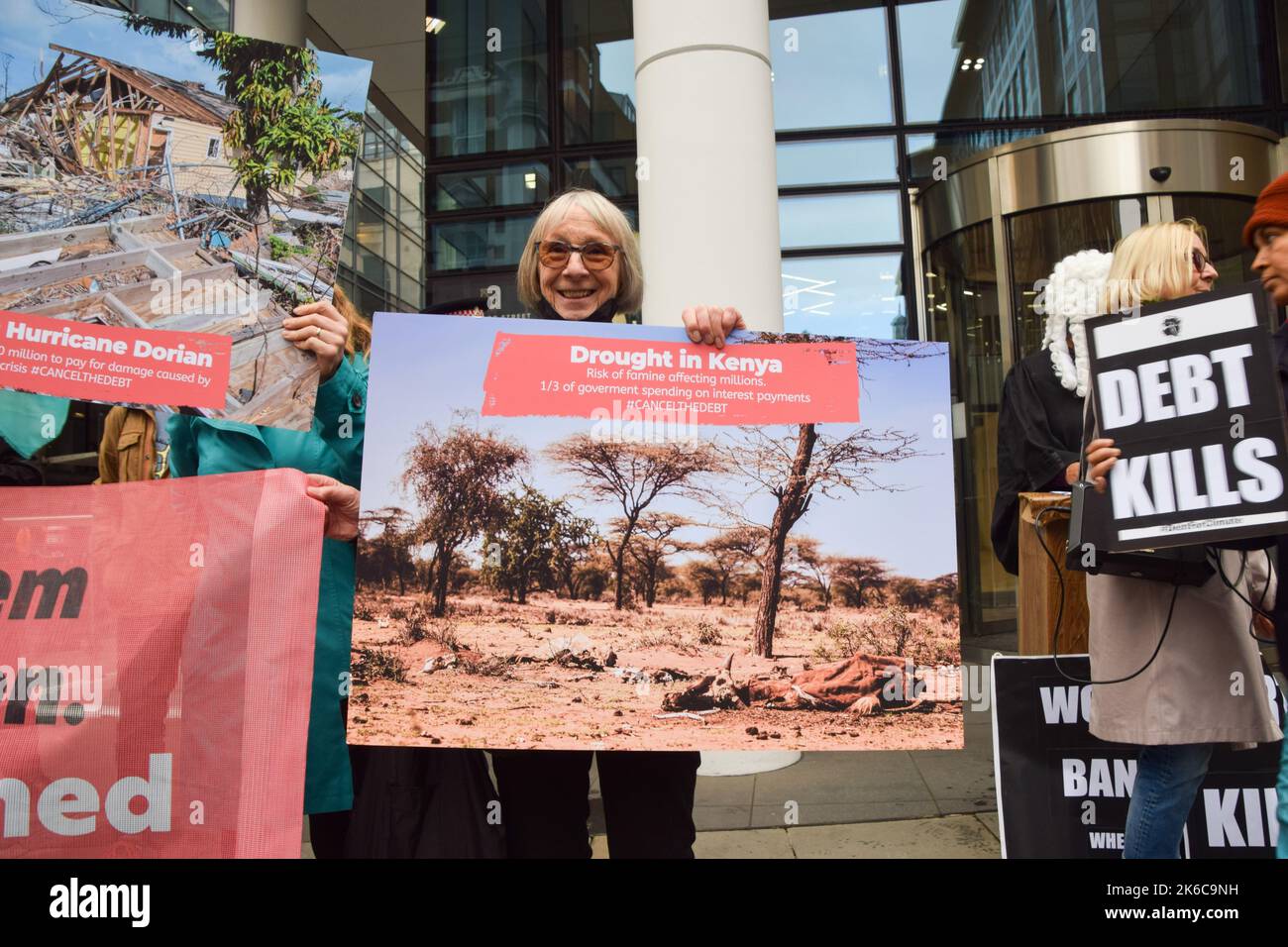 London, UK. 13th October 2022. Protesters gathered outside the World ...