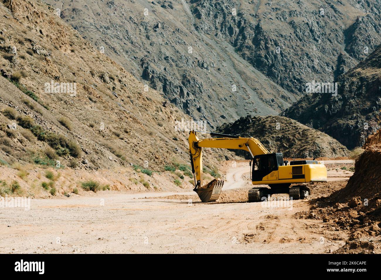 Heavy machinery works Stock Photo - Alamy