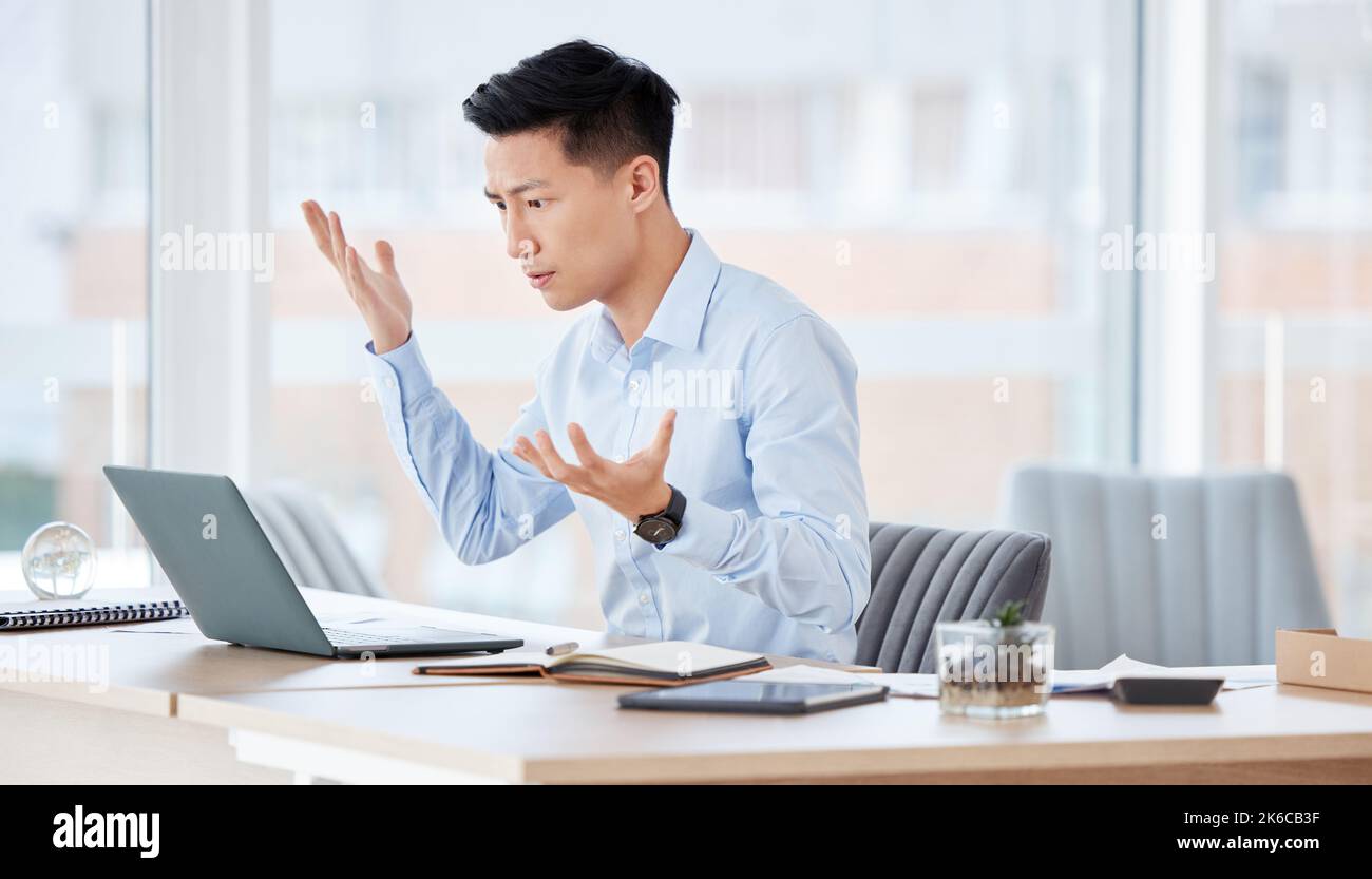 Confused office hi-res stock photography and images - Alamy