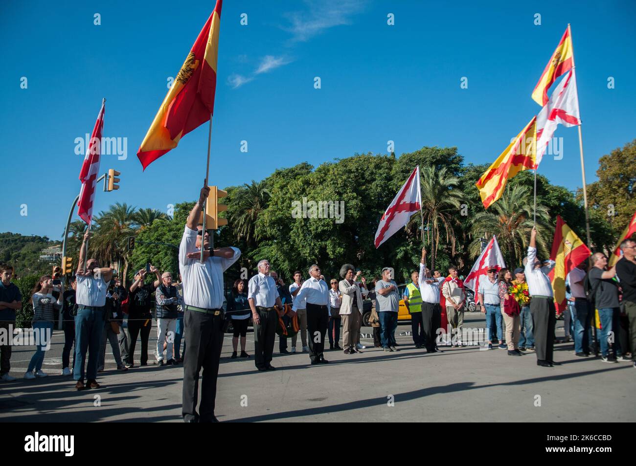 Barcelona, Spain. 12th Oct, 2022. Standard-bearers at the floral ...