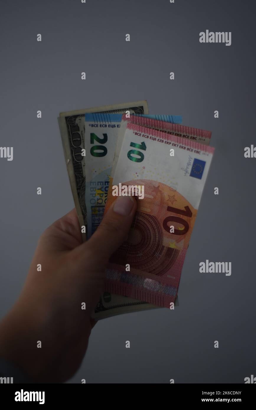 Cash, change and banknotes of various sizes Stock Photo - Alamy