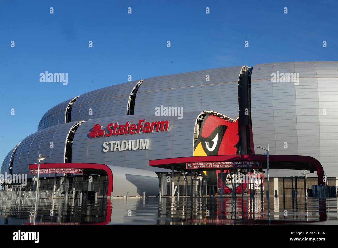 A general overall view of State Farm Stadium and reflection pond and ...