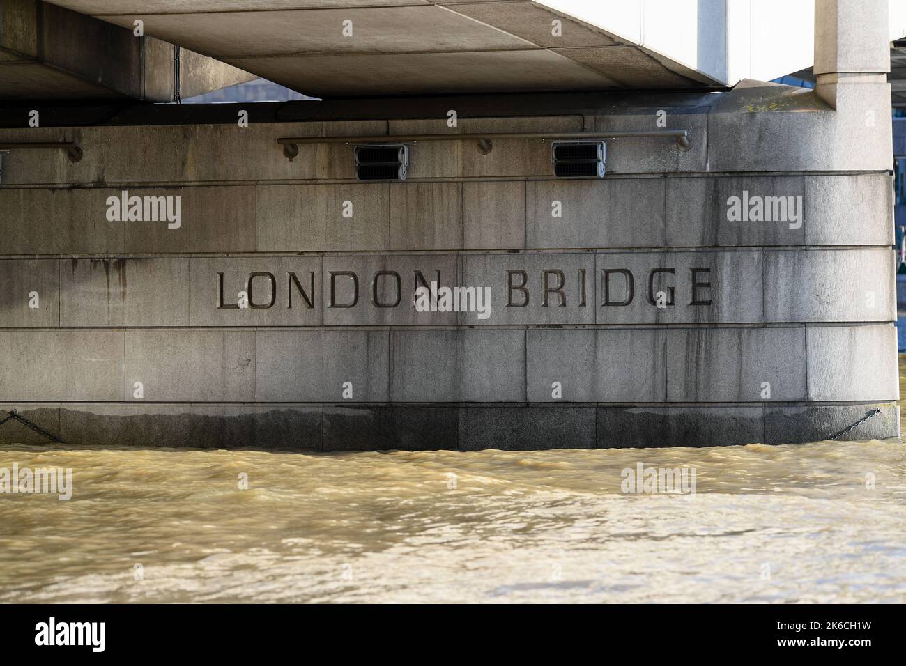 Lettering light hi-res stock photography and images - Alamy