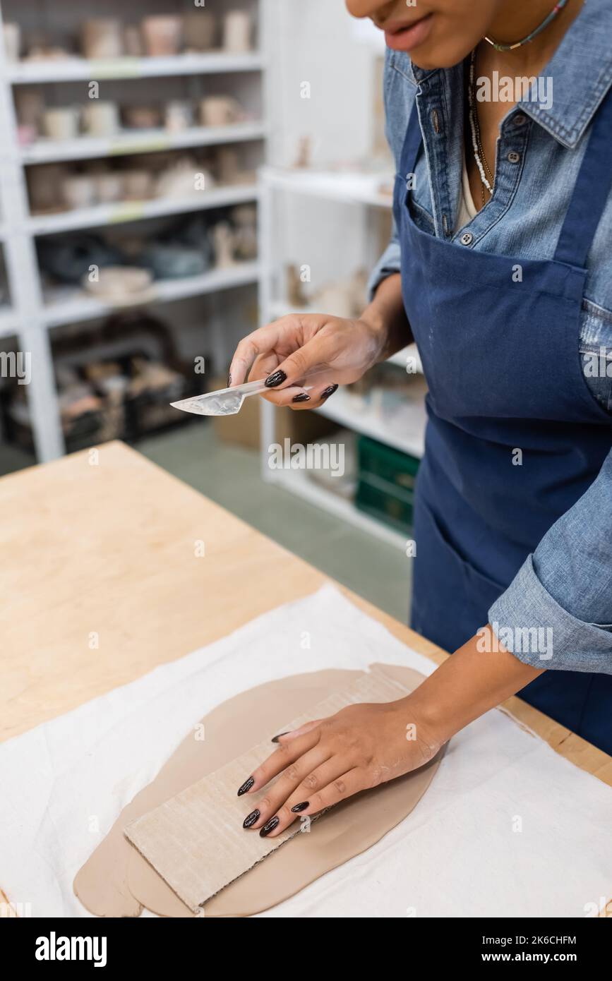 Clay knife hi-res stock photography and images - Alamy