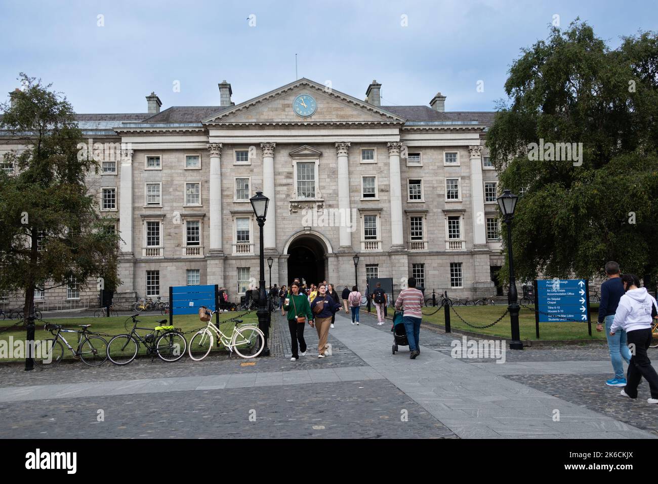 Trinity College Dublin Ireland Stock Photo - Alamy