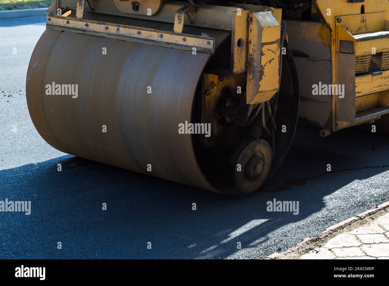 Asphalt paver old hi-res stock photography and images - Alamy