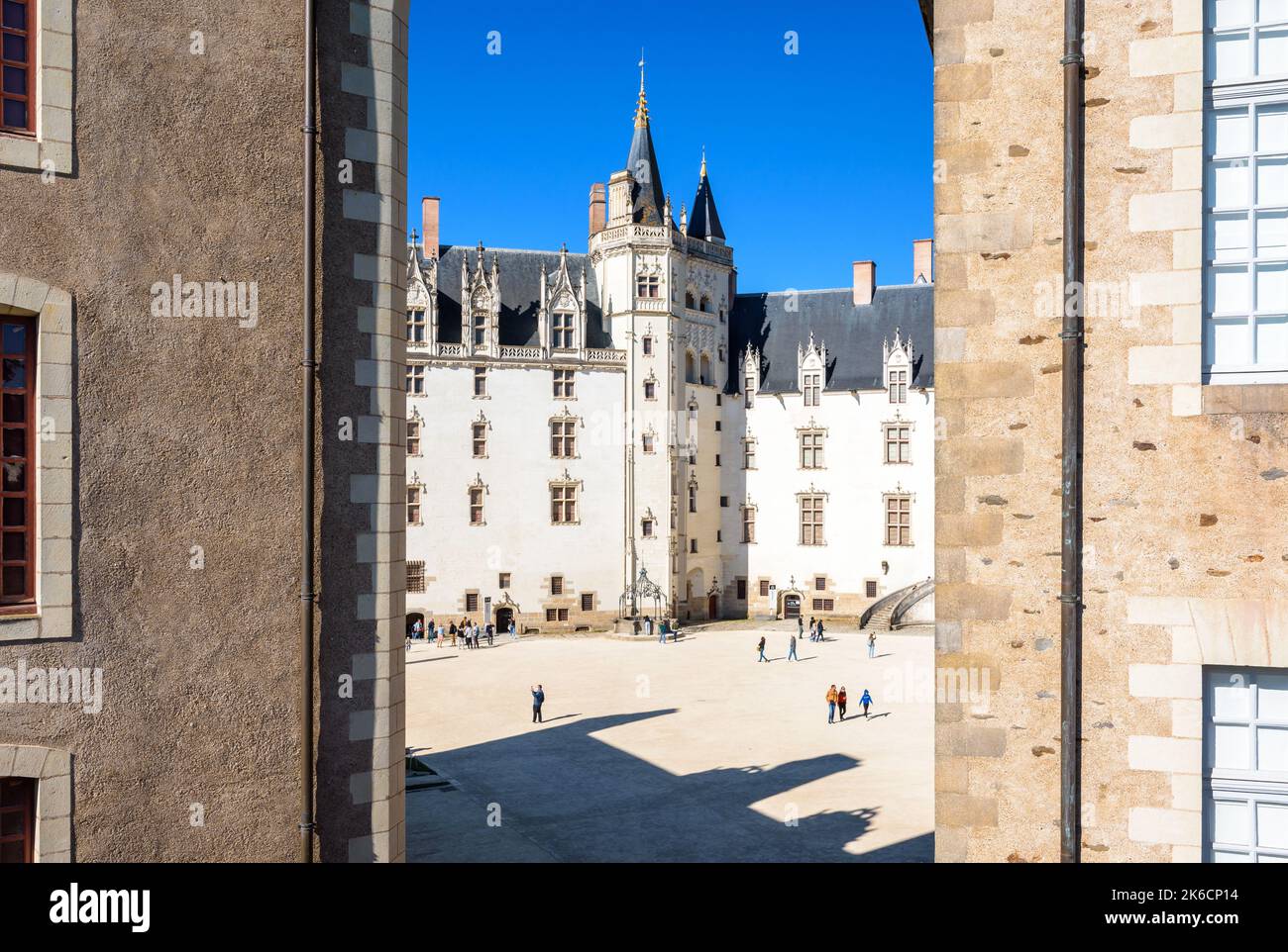 The tower of the Golden Crown and the courtyard in the Château des ducs ...