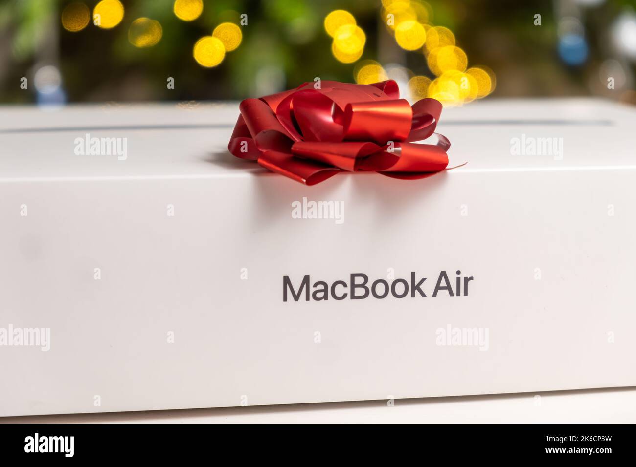 Bow tech logo hi-res stock photography and images - Alamy