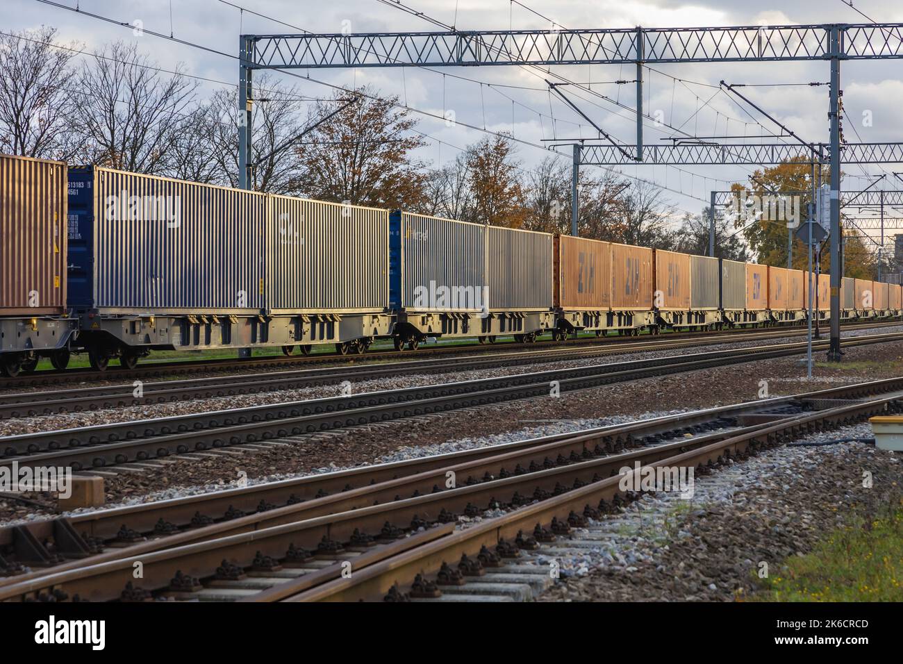 Container hub hi-res stock photography and images - Alamy