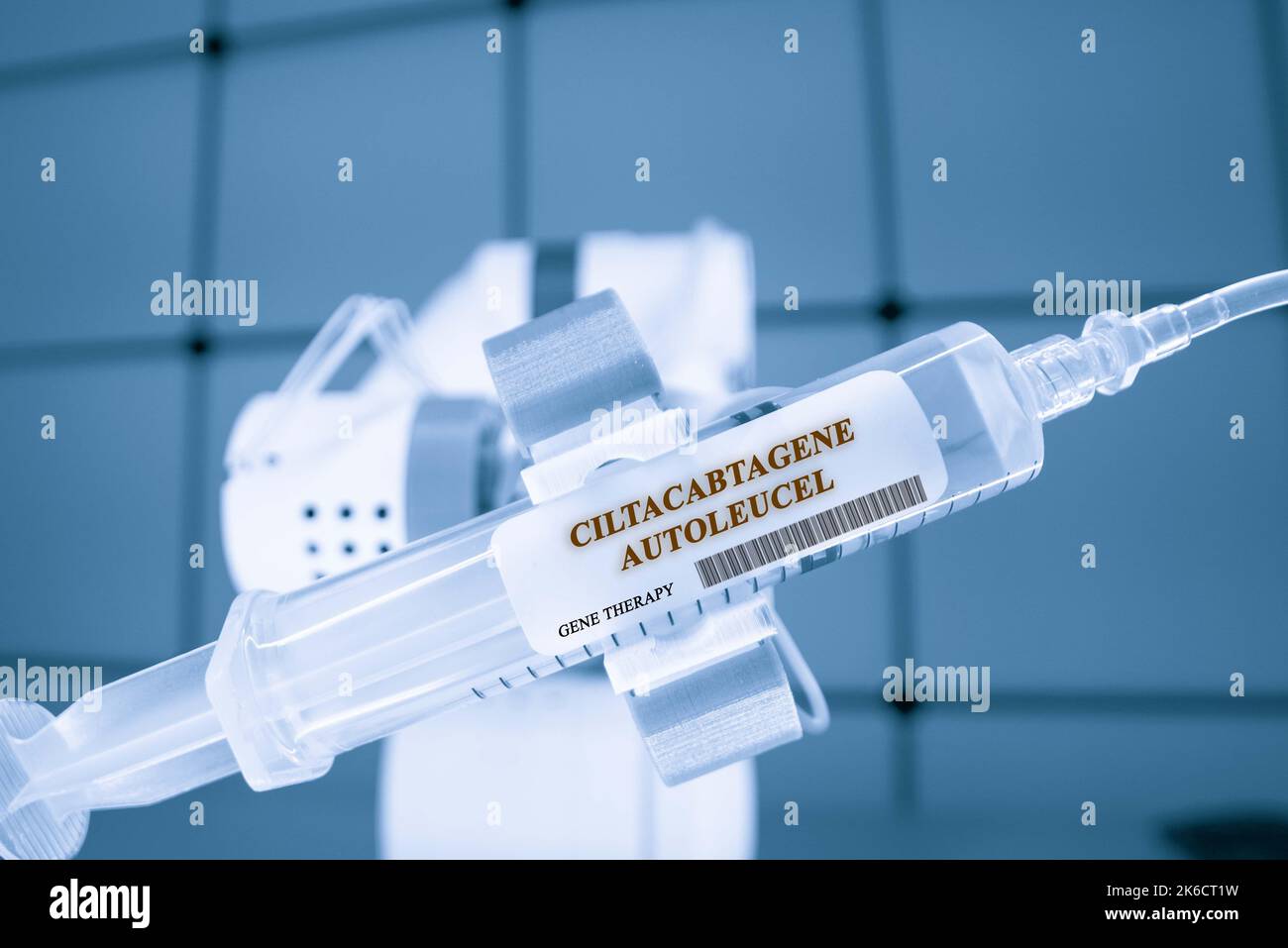 Ciltacabtagene autoleucel Personalized gene therapy. Syringe and ...