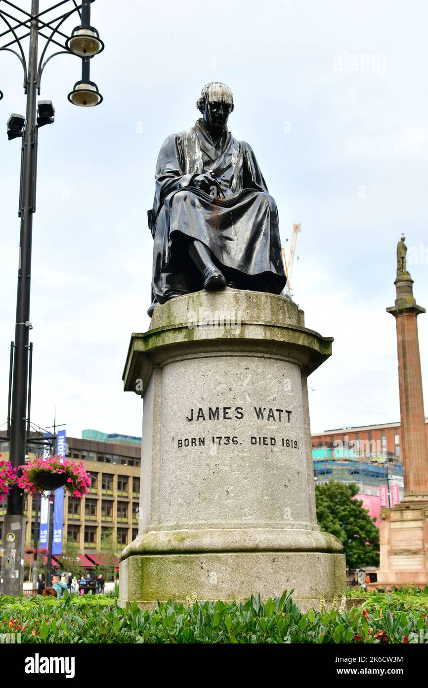 A vertical shot of the historic statue of James Watt in Glasgow ...