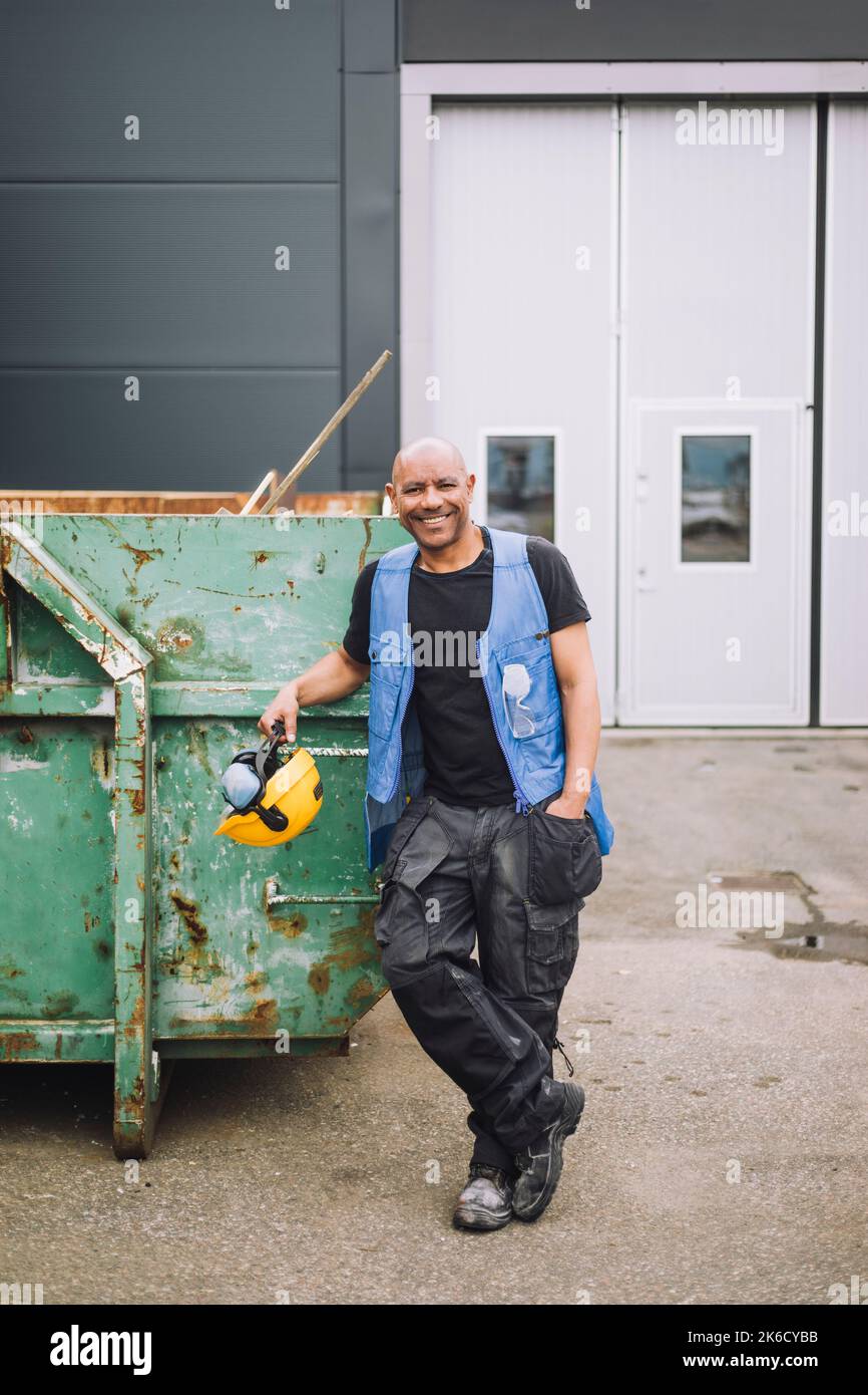 Legs construction worker adult hi-res stock photography and images - Alamy
