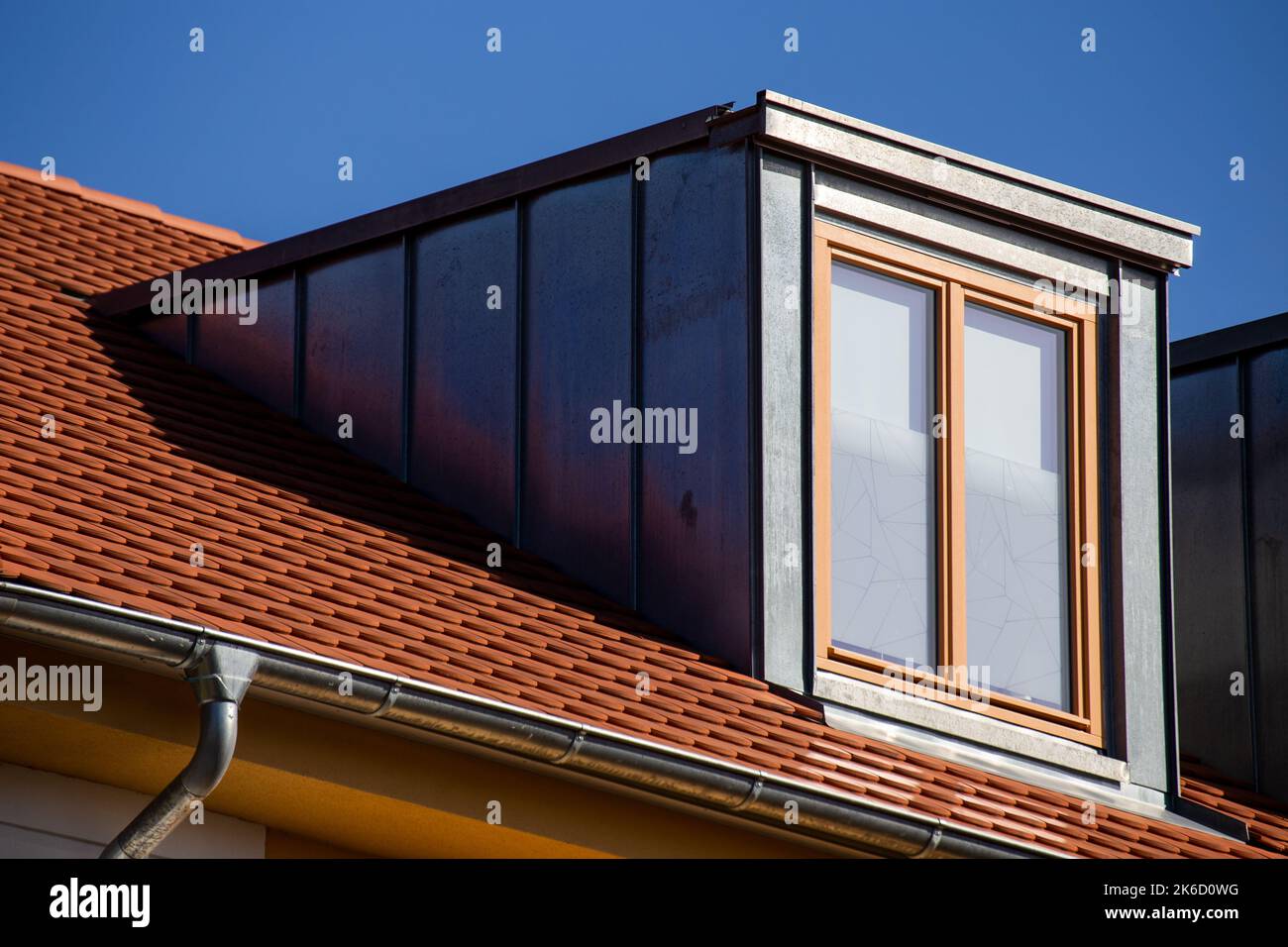 Stainless steel cladding hi-res stock photography and images - Alamy
