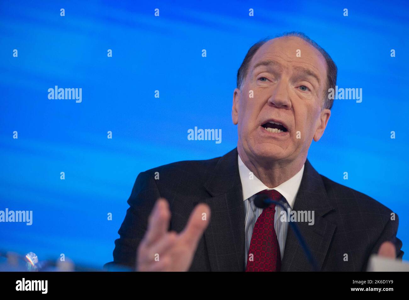 13th president of the world bank group hi-res stock photography and ...