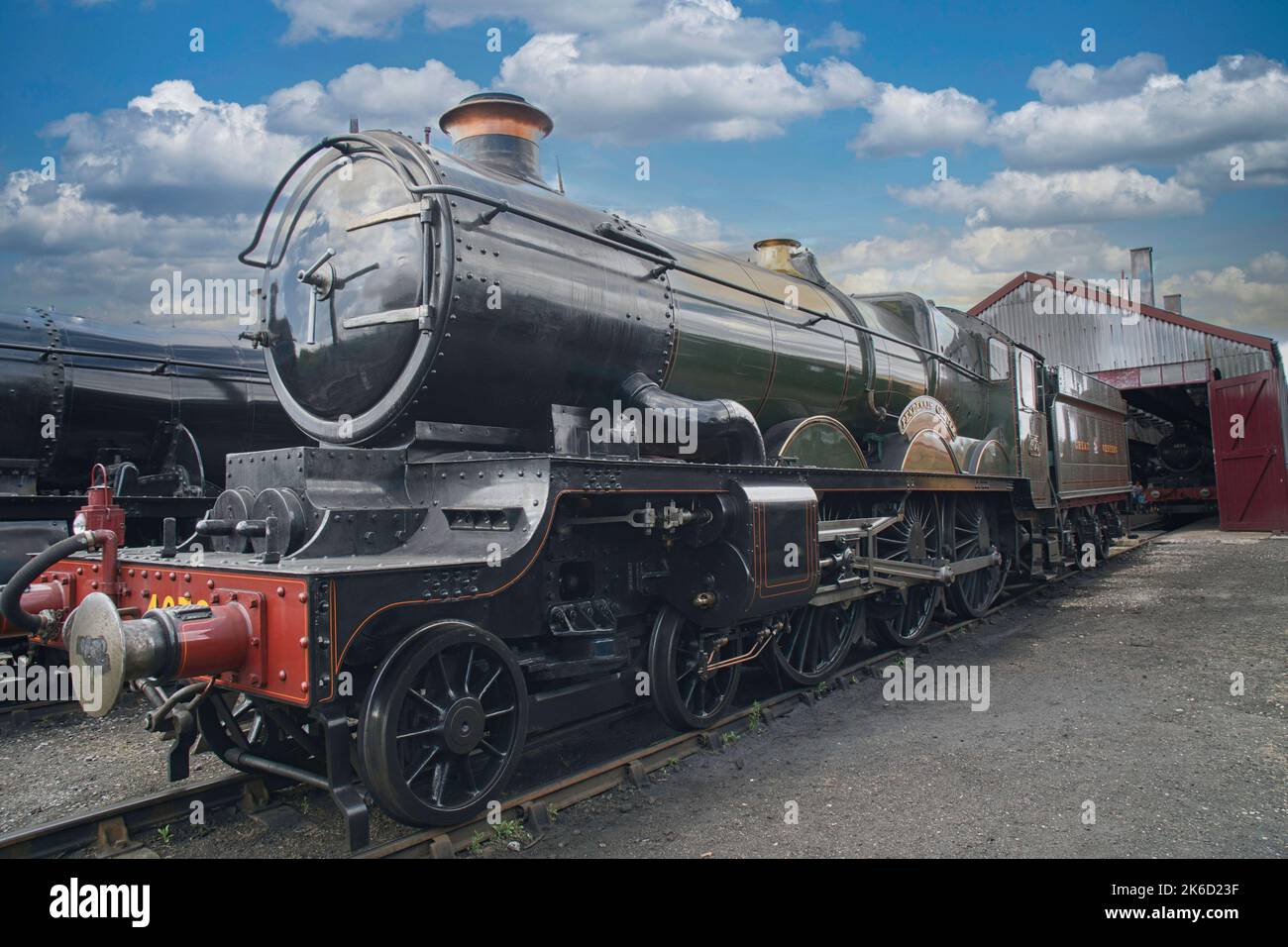 Steam locomotive No. 4079 'Pendennis Castle' at Didcot Railway Centre ...