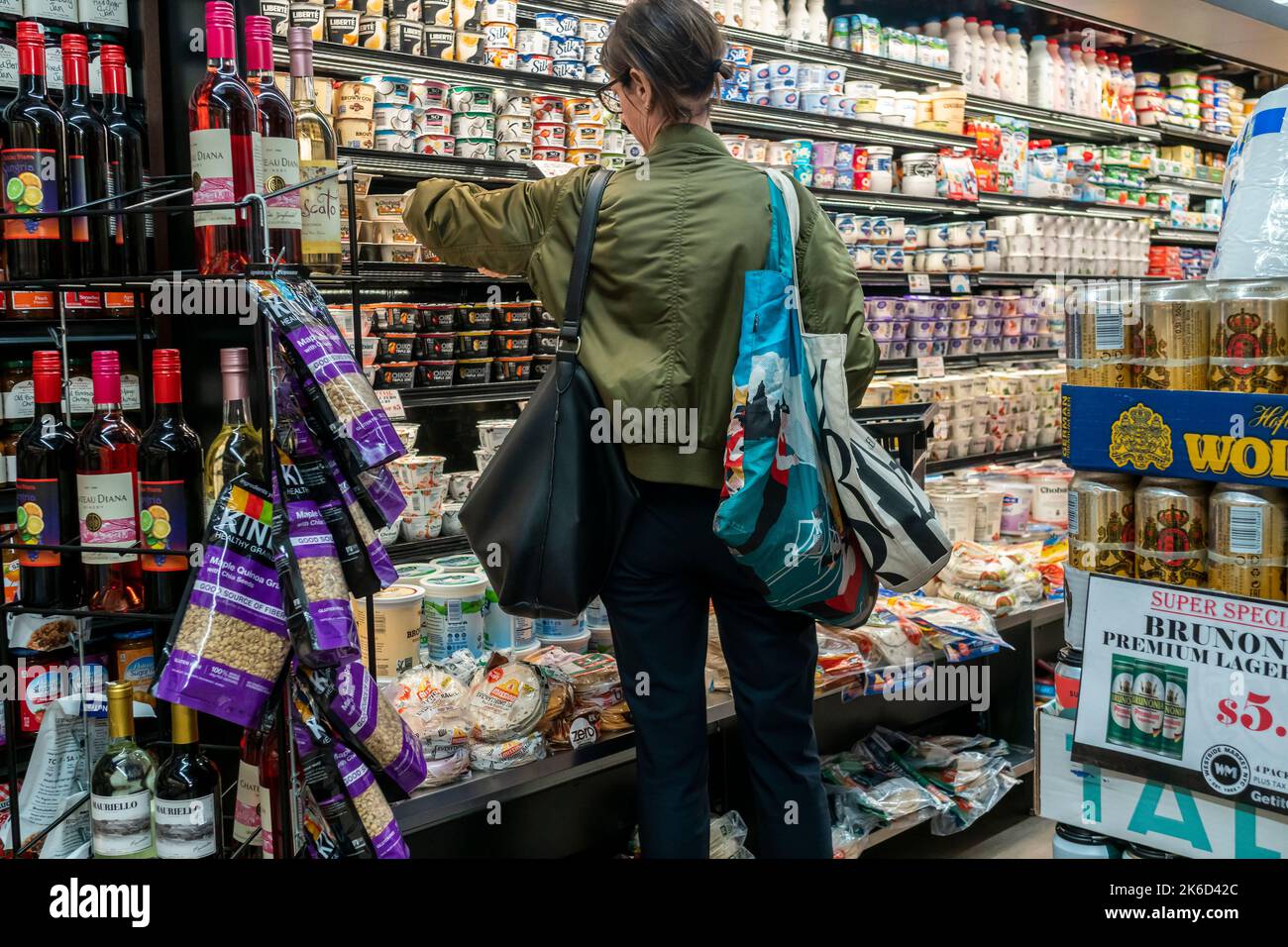 Shopping in a supermarket in New York on Tuesday, October 11, 2022 ...
