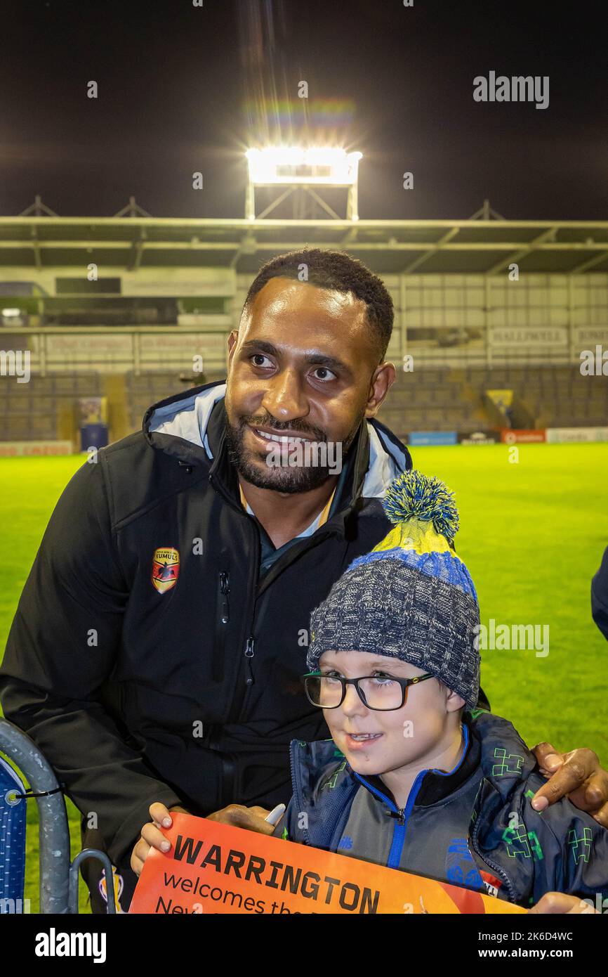 Welcome papua new guinea sign hi-res stock photography and images - Alamy