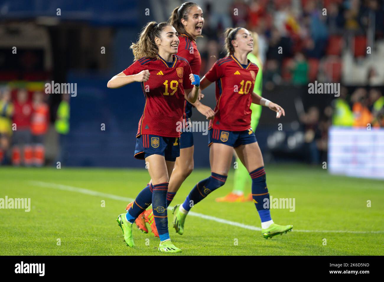 Esther Gonzalez celebrate a goal during the game between Spain and ...