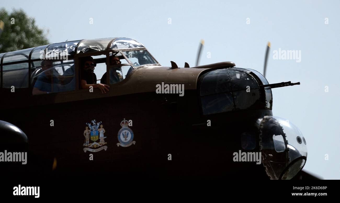 Lancaster plane cockpit hi-res stock photography and images - Alamy