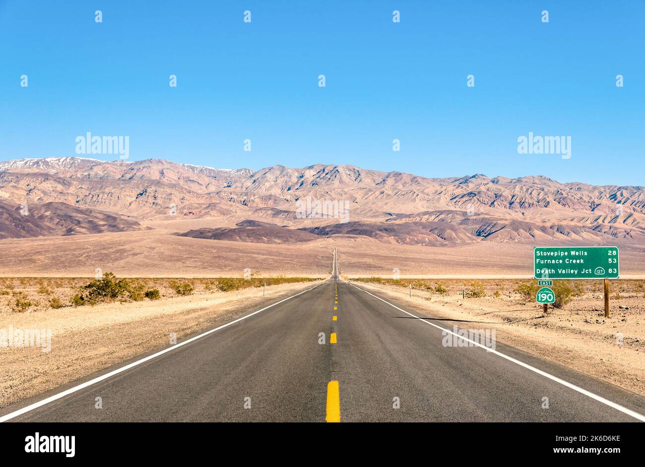 Infinite road hi-res stock photography and images - Alamy
