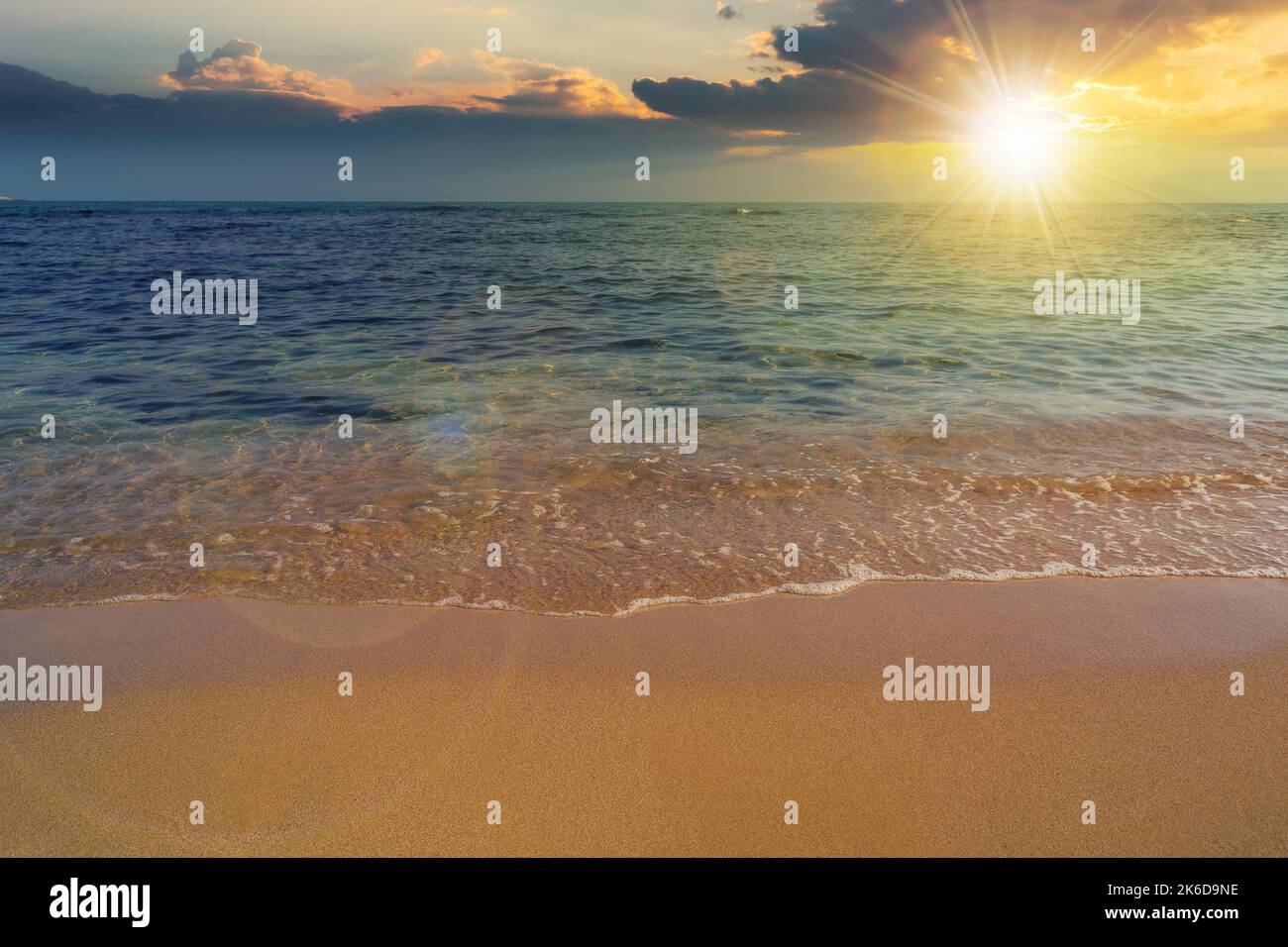 minimalistic seascape in summer at sunset. beach sea and horizon ...