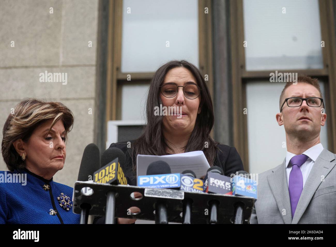 October 13 2022 hi-res stock photography and images - Alamy