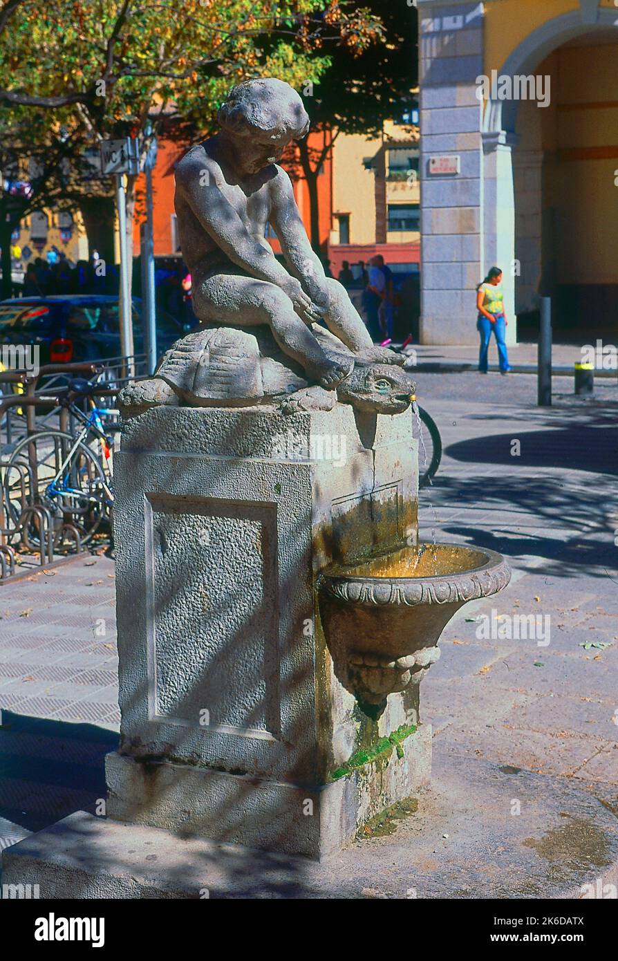 Fuente de la independencia hi-res stock photography and images - Alamy