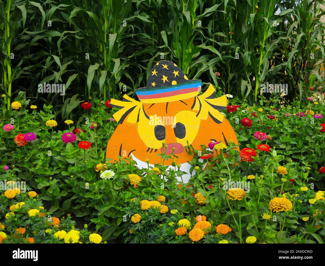 Halloween Decoration at Entrance to Pumpkin Patch Stock Photo - Alamy