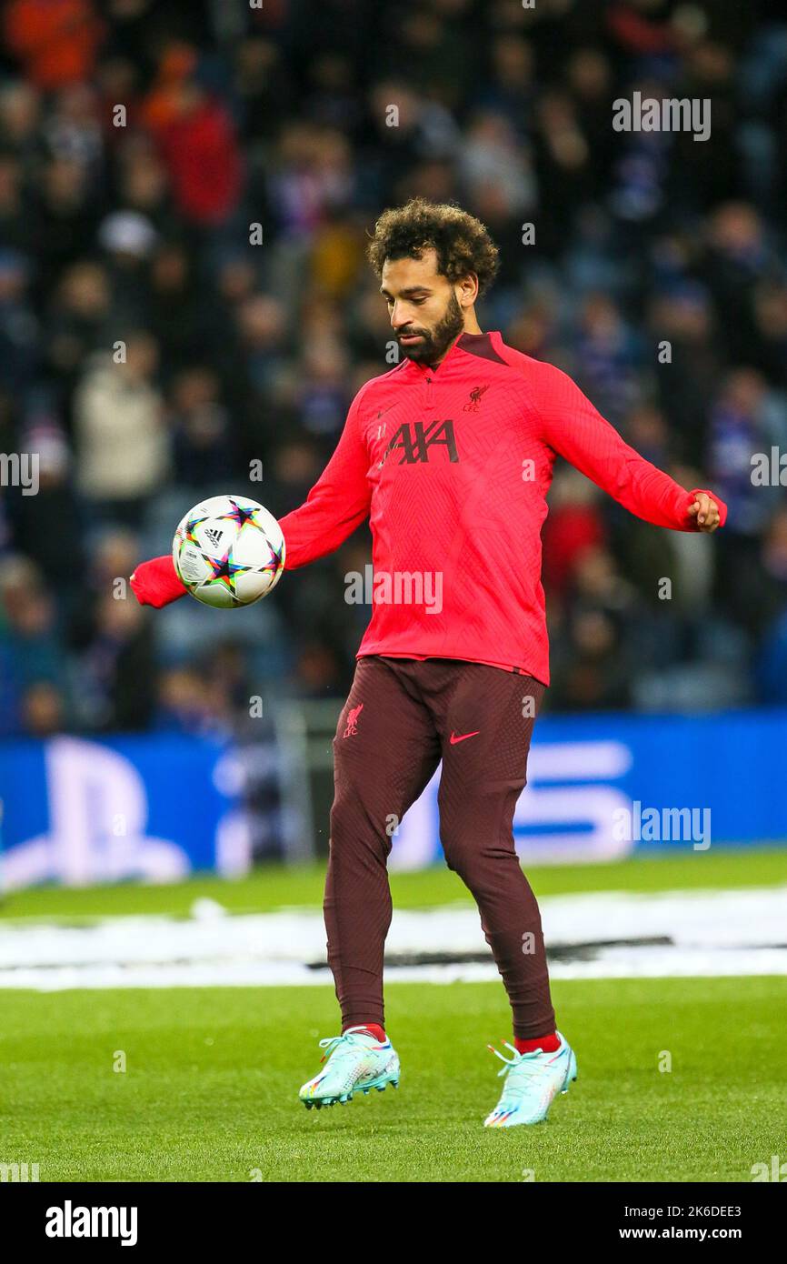 Egyptian football soccer player hi-res stock photography and images - Alamy