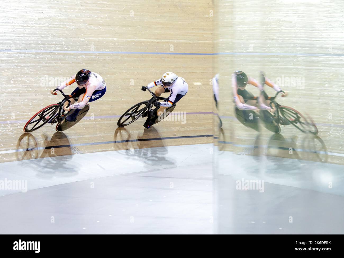 SAINT-QUENTIN-EN-YVELINES - Hetty van der Wouw in action against Emma ...