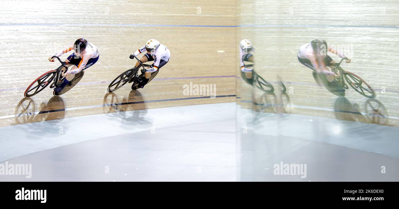 SAINT-QUENTIN-EN-YVELINES - Hetty van der Wouw in action against Emma ...