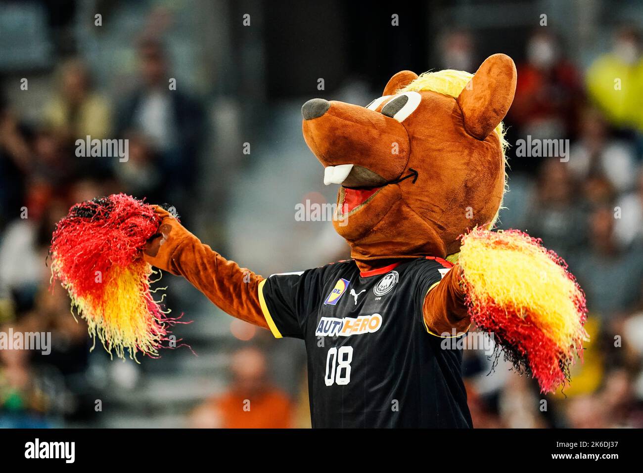 Mannheim, Germany. 13th Oct, 2022. Handball: EHF Euro Cup, Germany ...