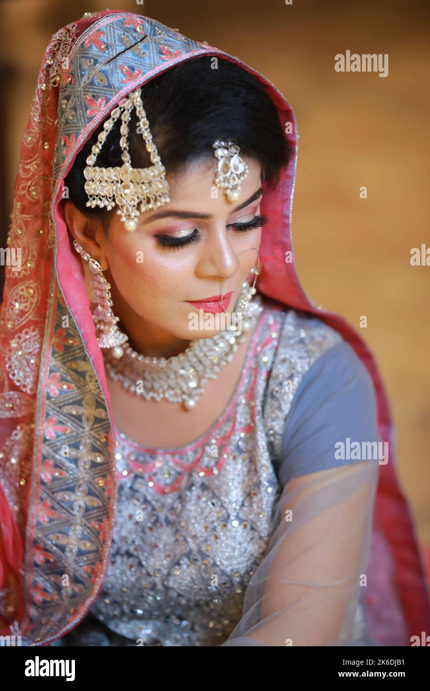 Pakistani wedding: Bride at Traditional Nikah ceremony in Karachi Stock ...