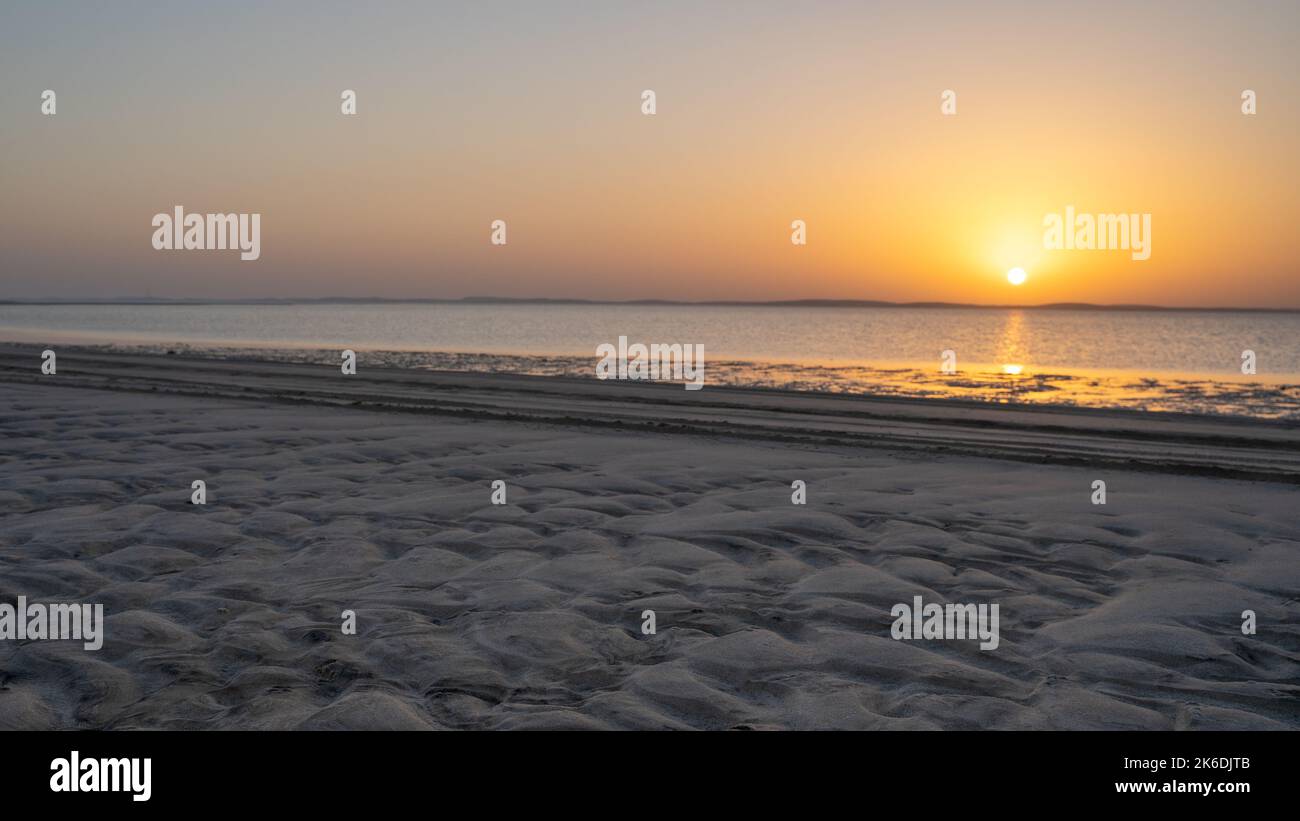 qatar adventurous place khor al udeid ,sea line beach Stock Photo - Alamy