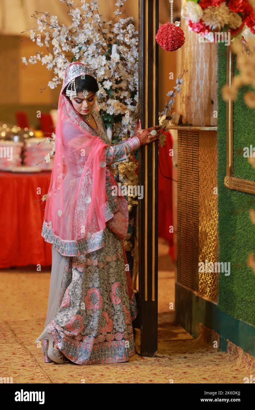 Pakistani wedding: Bride at Traditional Nikah ceremony in Karachi Stock ...