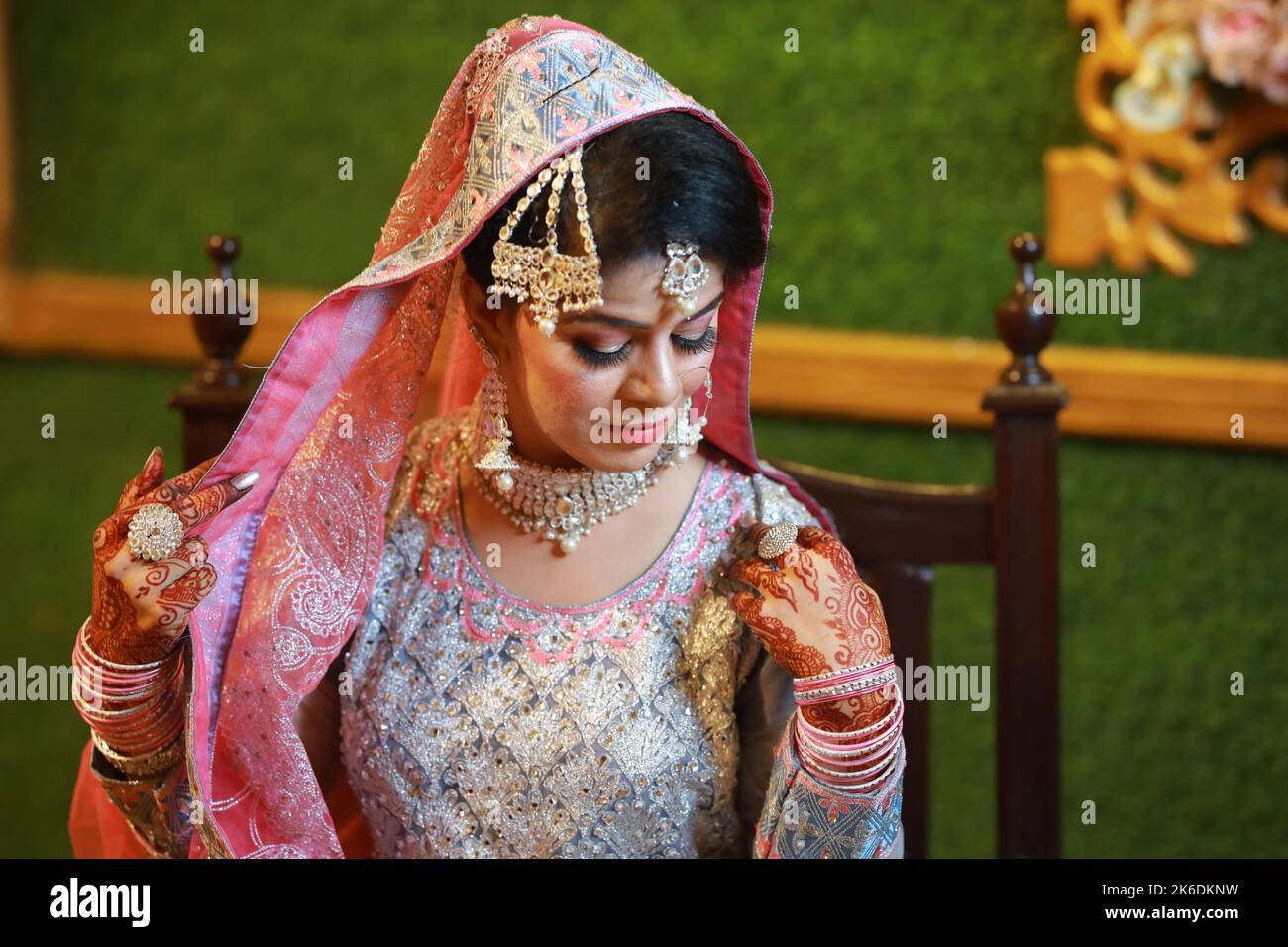 Pakistani wedding: Bride at Traditional Nikah ceremony in Karachi Stock ...