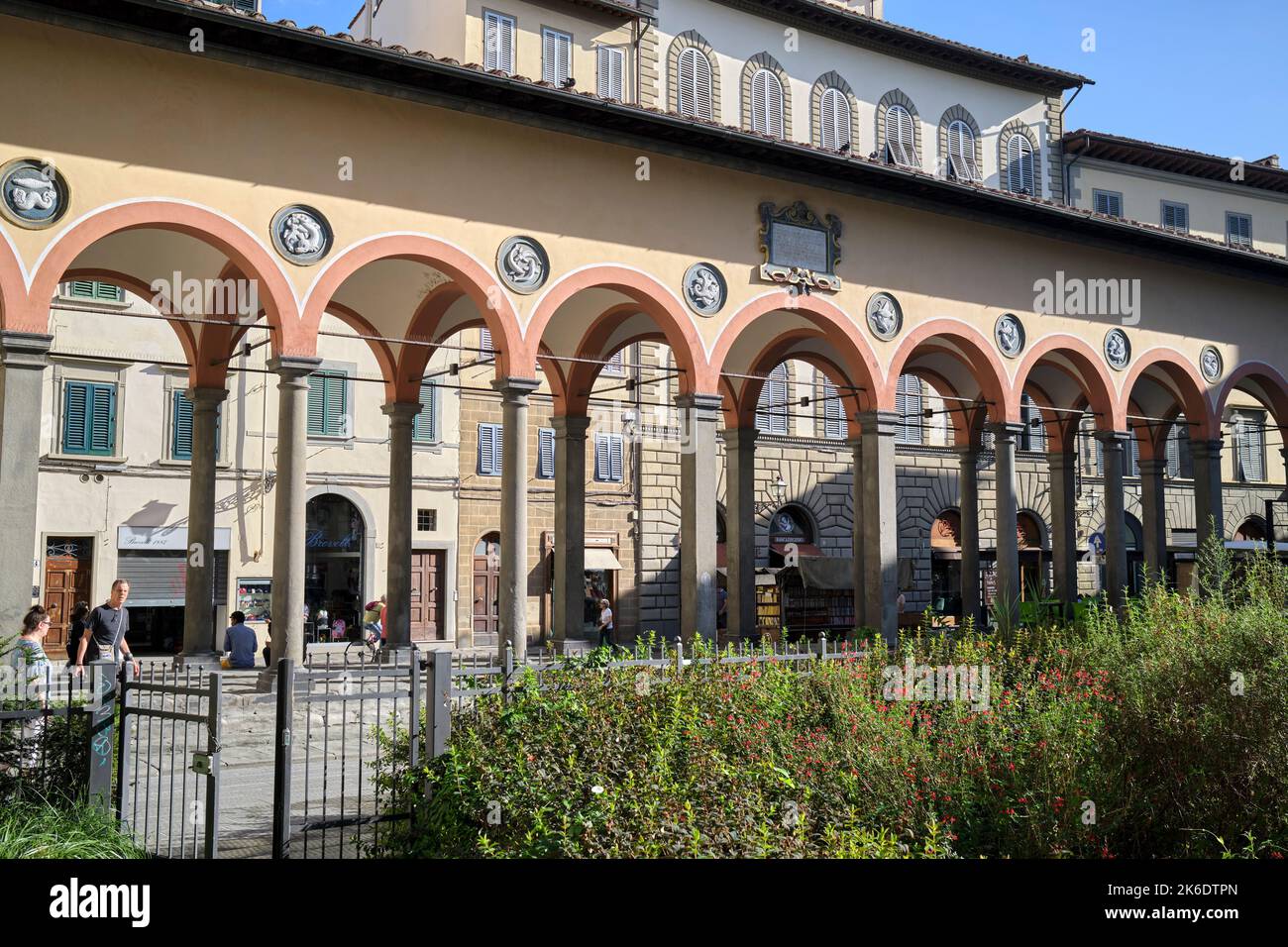 Piazza Dei Ciompi with the historic Loggia Del Pesce in Florence Italy ...
