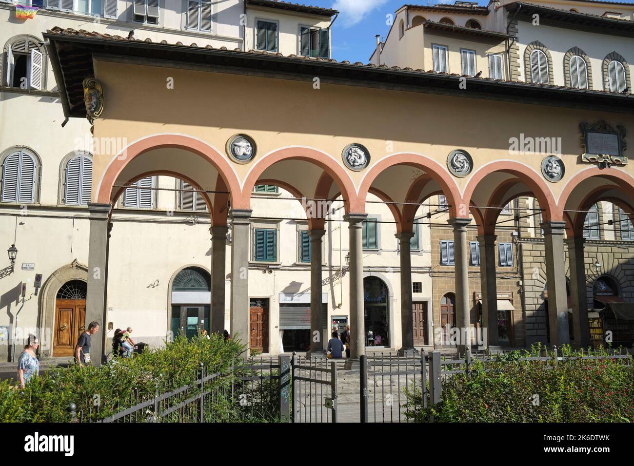 Piazza Dei Ciompi with the historic Loggia Del Pesce in Florence Italy ...