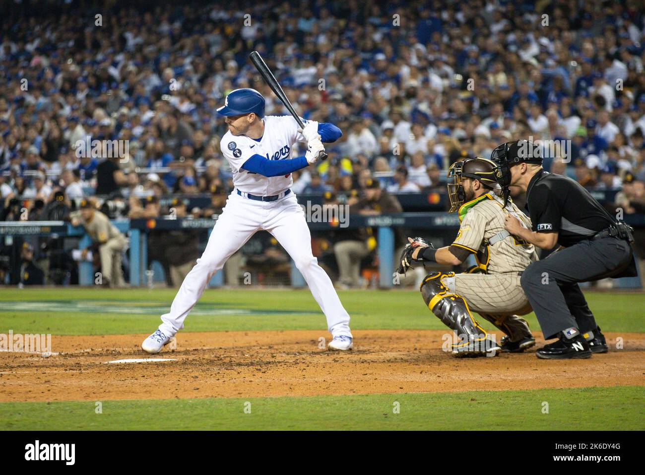 Los Angeles Dodgers first baseman Freddie Freeman (5) waits for the ...