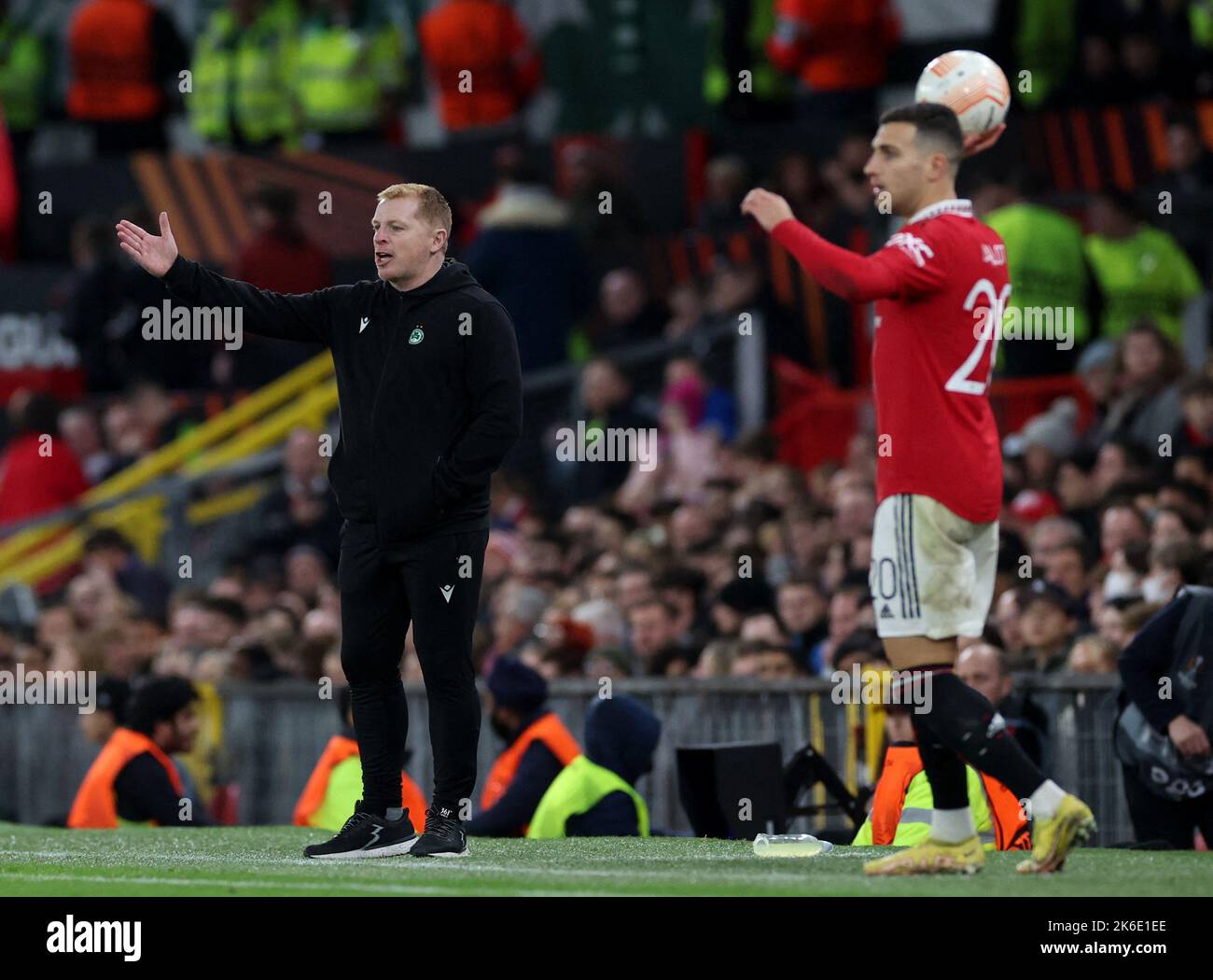 Neil lennon omonia hi-res stock photography and images - Alamy