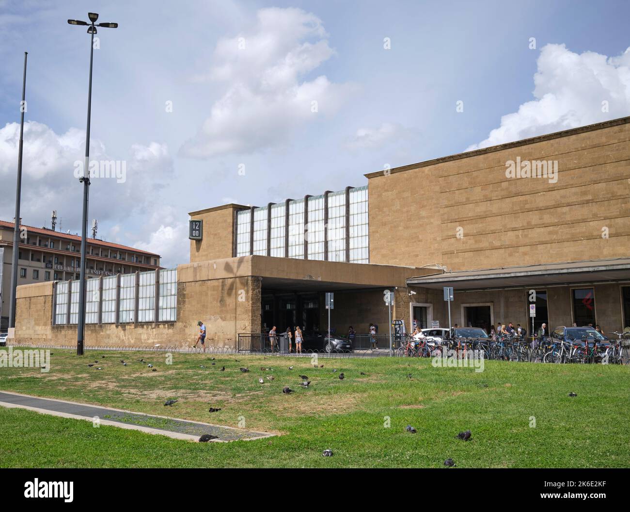 Florence station michelucci hi-res stock photography and images - Alamy