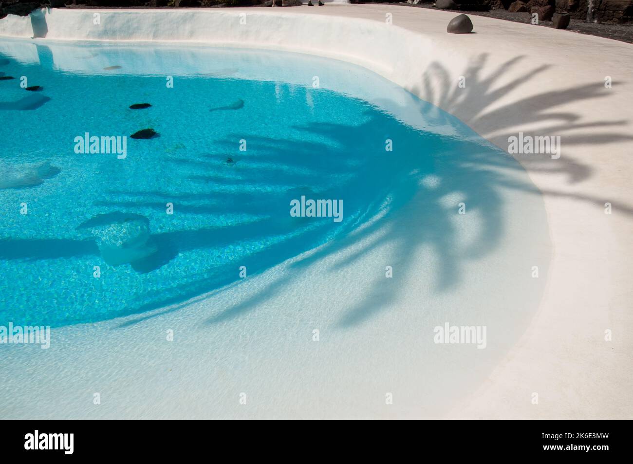 Collapsed swimming pool hi-res stock photography and images - Alamy