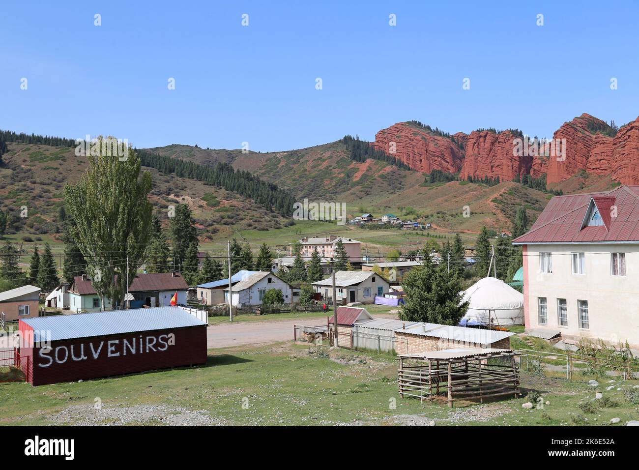 Seven Bulls rock formation, Jeti Oguz, Tien Shan mountains, Issyk Kul ...