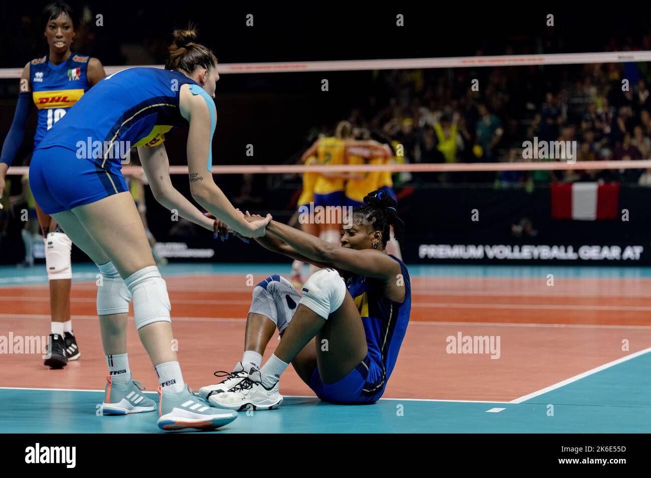 2022-10-13 21:30:35 APELDOORN - Marina Lubian and Sylvia Fatime Sylla ...