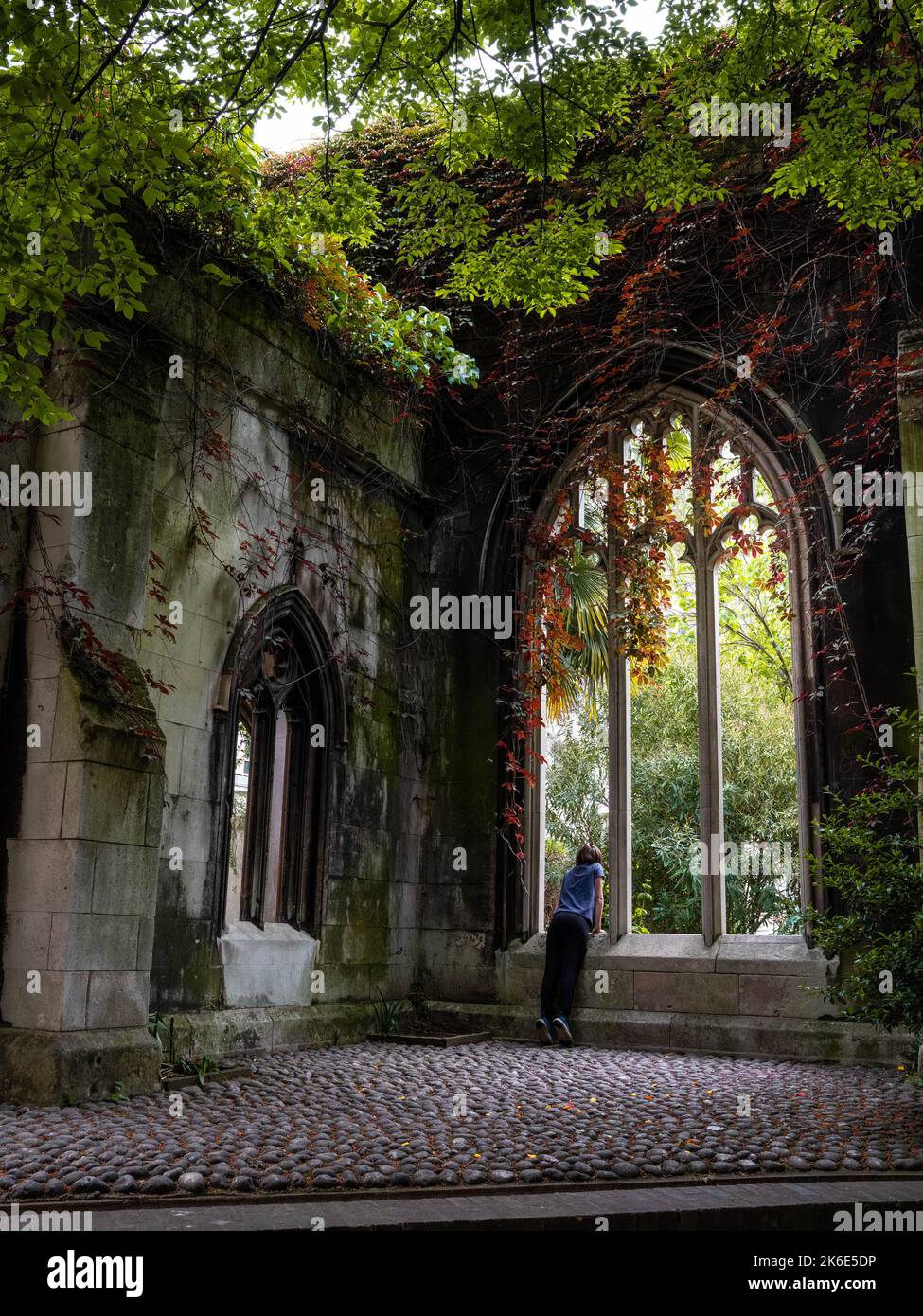 Dunston church hi-res stock photography and images - Alamy